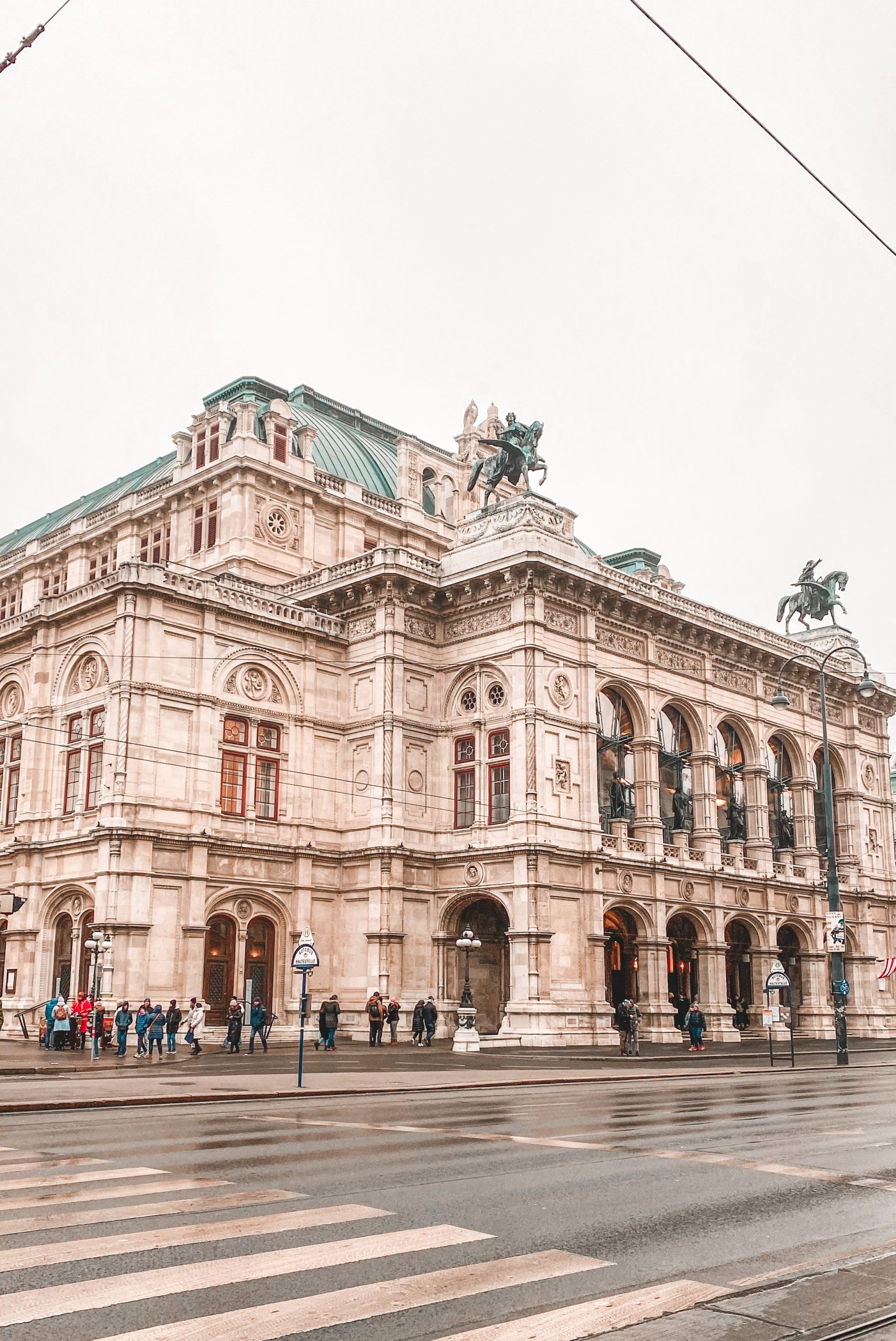 30 photos that will inspire you to visit Vienna in Winter - tabithaschr