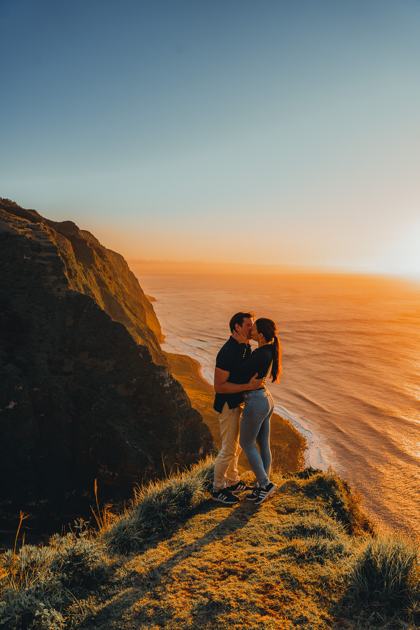 The Best Sunset Viewpoints in Madeira: 5 Miradouros - tabithaschr