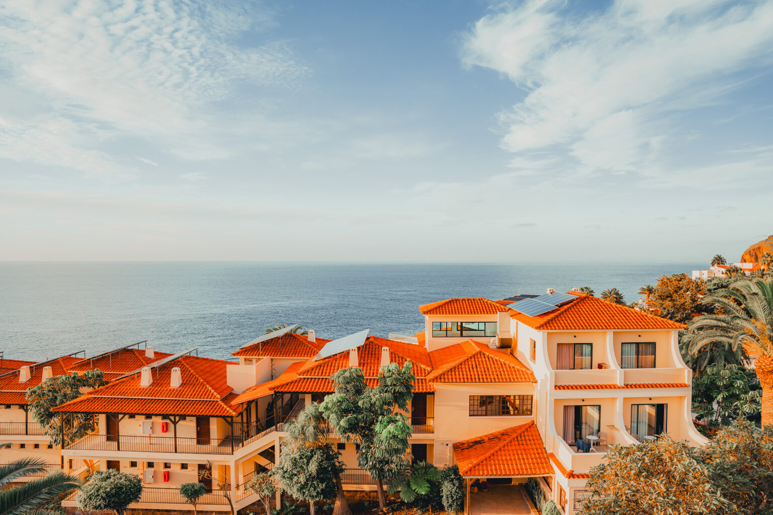 The Best Sunset Viewpoints in Madeira: 5 Miradouros - tabithaschr